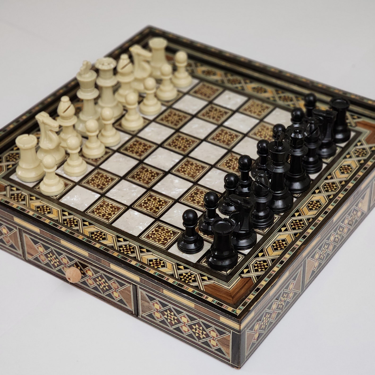 Gorgeous Chess Table, With Metal Chess Pieces, Size 15-3/4"(l) X 15-3/4 ...