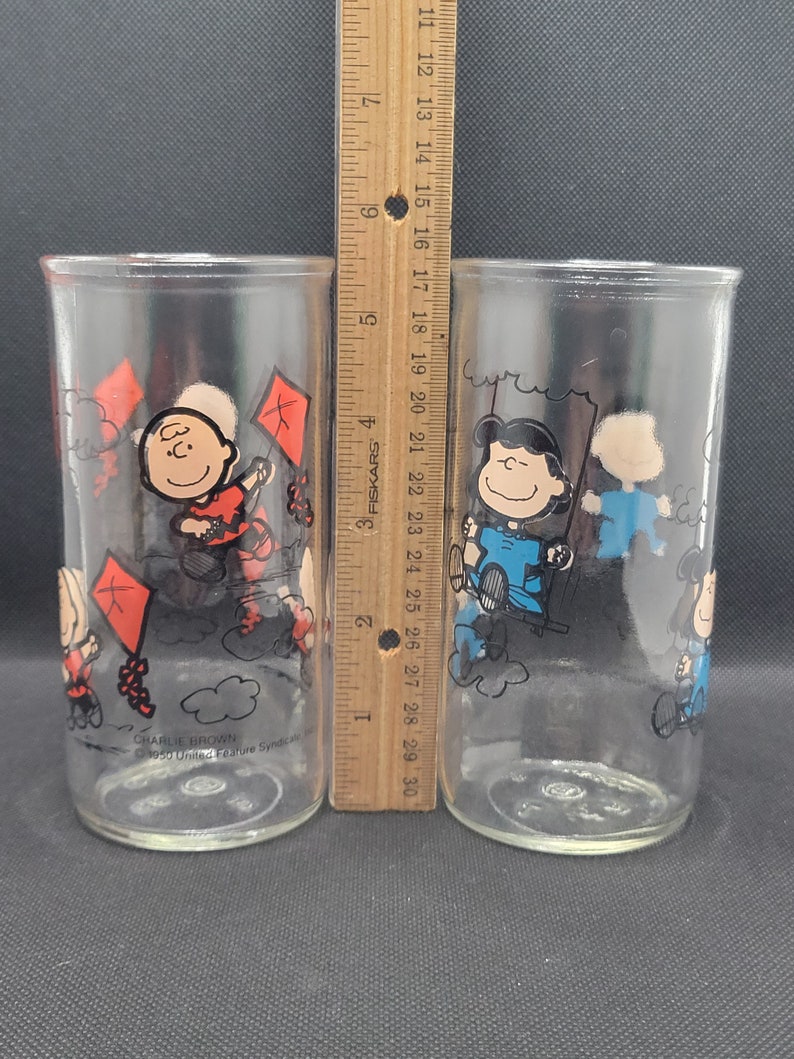 1950 Peanuts Charlie Brown Glass Flying A Kite or 1952 Peanuts Lucy on ...