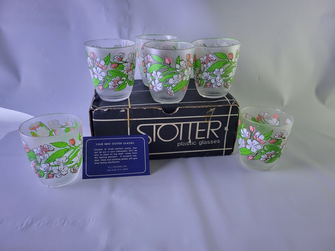 Stotter Old-fashioned Plastic Glasses With Beautiful Apple Blossom ...