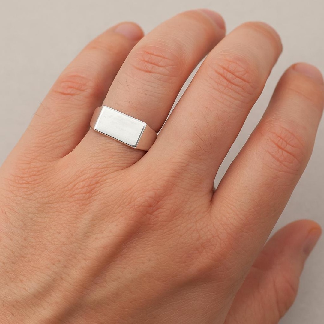 Bold Minimalist Rectangle Band Ring – Modern Unisex Statement Ring ...