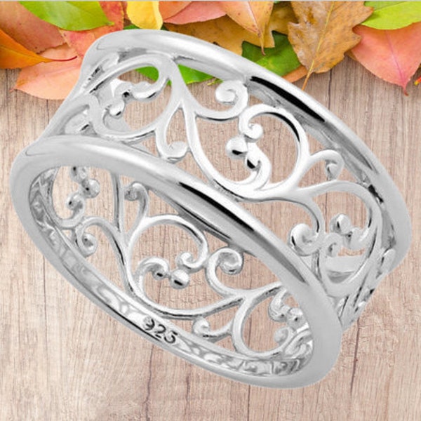 Etched Silver Ring - Etsy