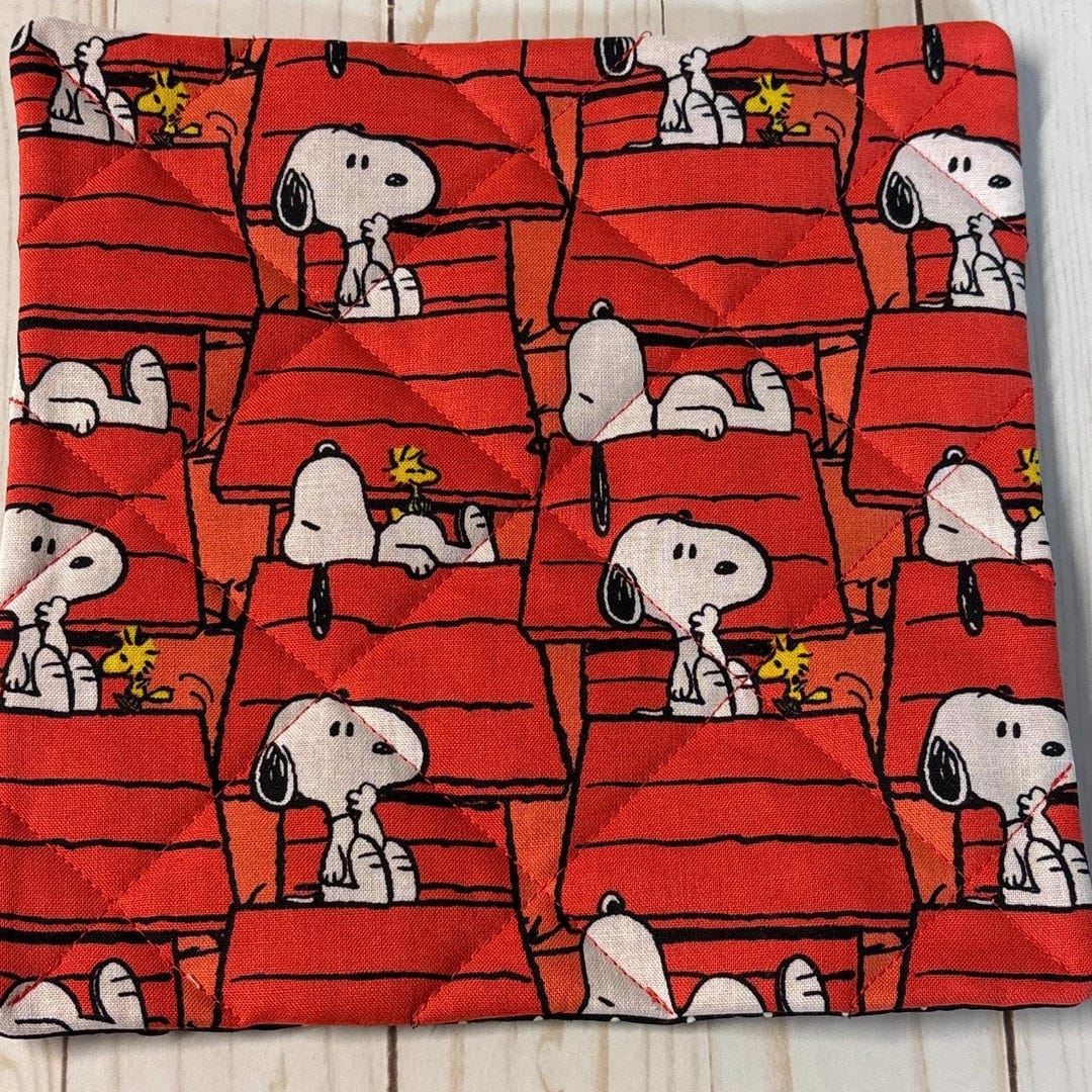 Snoopy Potholders: Cotton Fabric Hot Pads, Kitchen Linens - Set of 2 - Etsy
