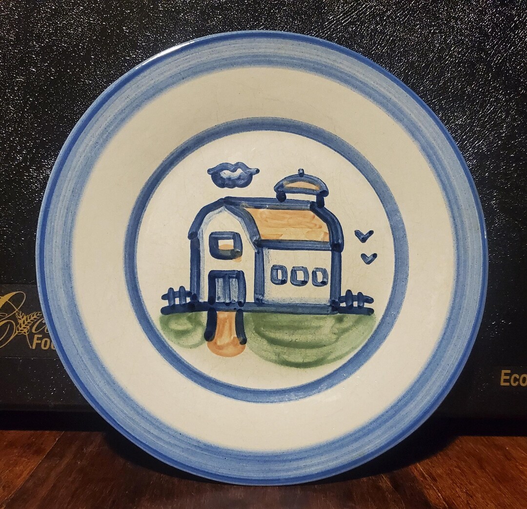 Vintage MA Hadley Barn 9 Inch Plate - Etsy