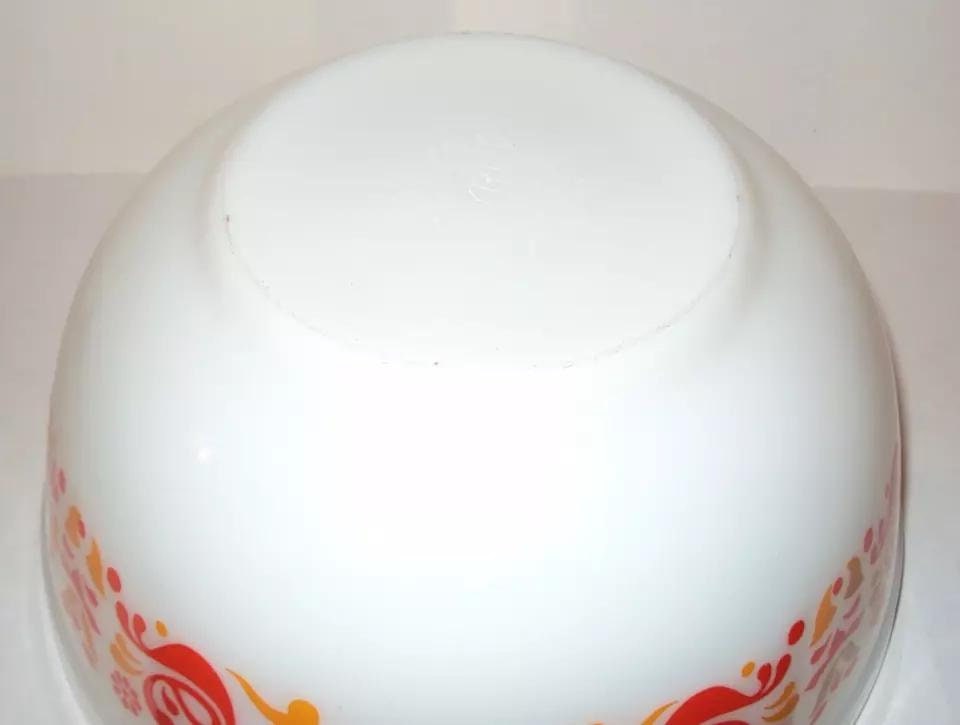 Pyrex Friendship 403 Nesting Mixing Bowl 2-1/2 QT Red Birds Orange ...