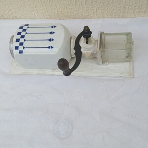 Vintage Delft Blue Coffee Grinder, Wall Mounted Bean Mill - Etsy