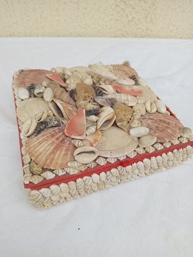 Antique Jewelry Box With Real Shell Decor-jewelry Box Shell Vintage and ...