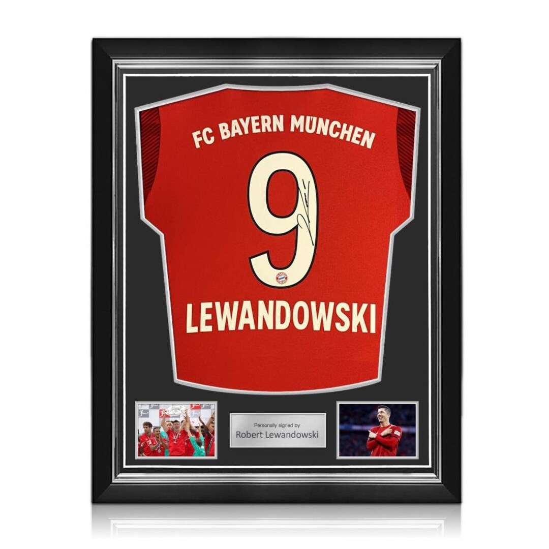 Robert Lewandowski Signed Original Bayern Munich 2018-19 Home Football ...