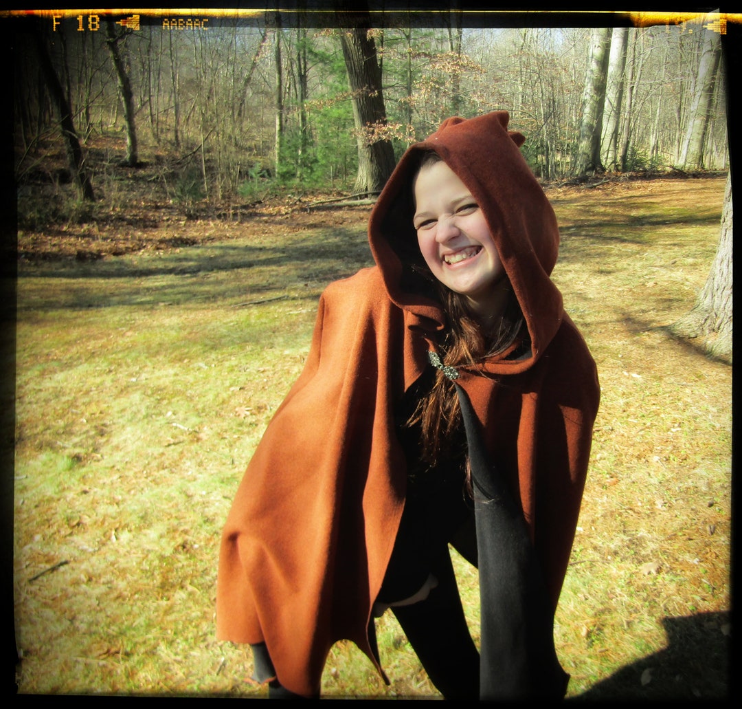 Fuzzy Cloak Cape Renaissance - Etsy