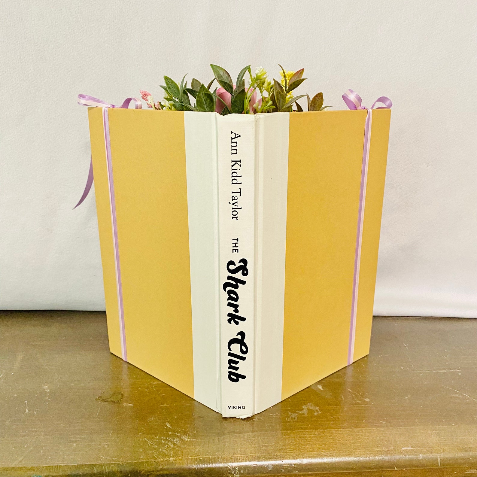 Cottagecore Book Vase, Peony, Ranunculus, Rose, Mix Bouquet, Whimsical ...