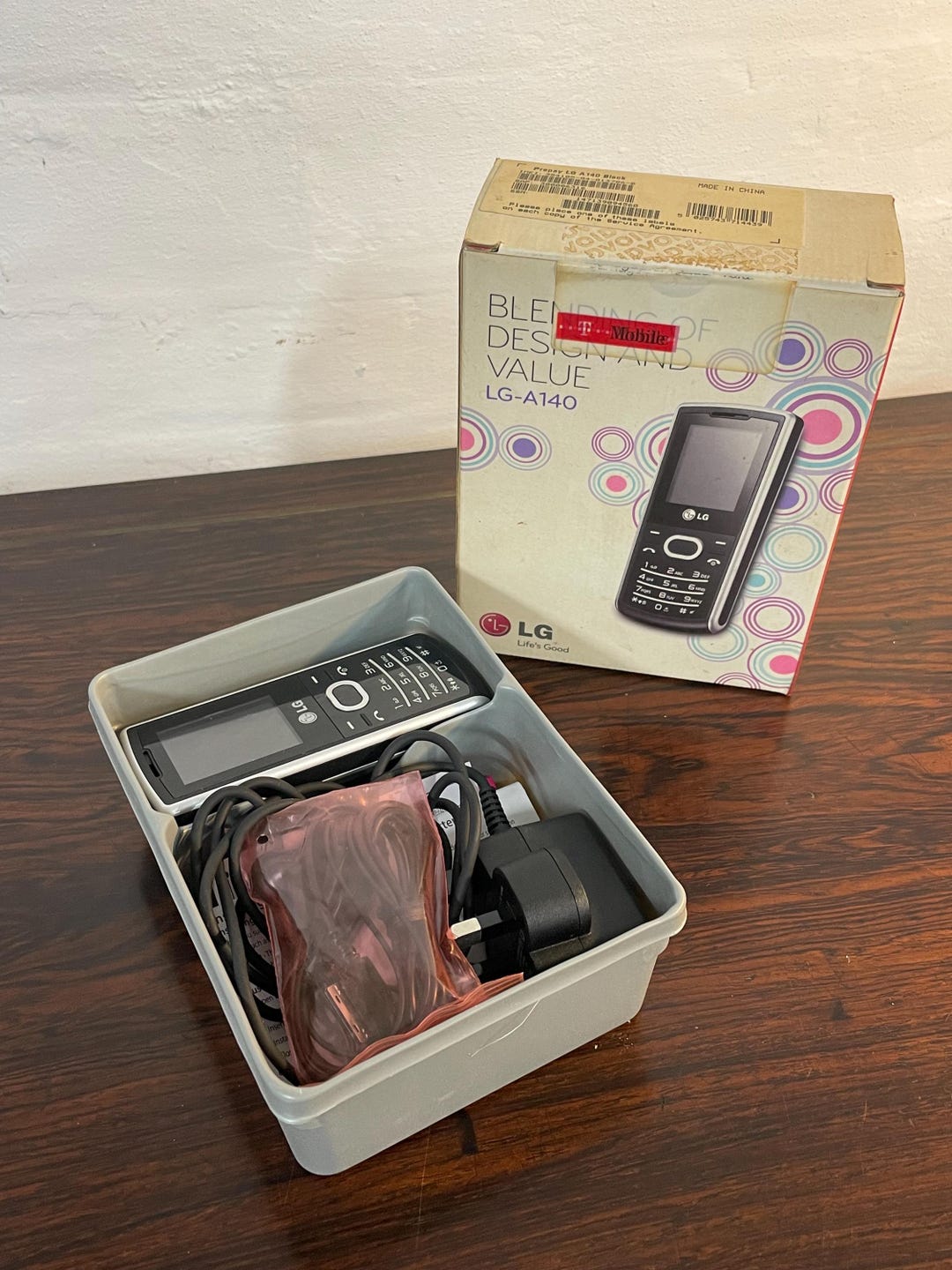 LG-A140 Mobile Phone in Original Box - Etsy