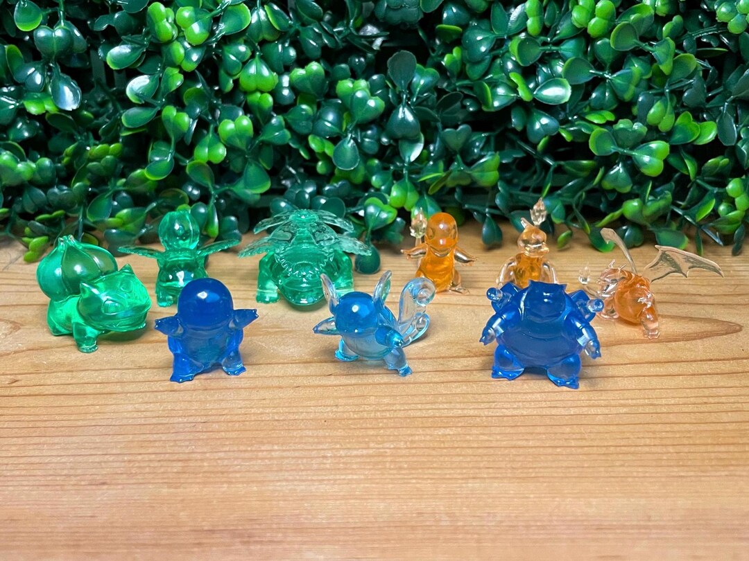 Pokémon Kanto Starters Crystal Color Figure| Bulbasaur, Ivysaur ...