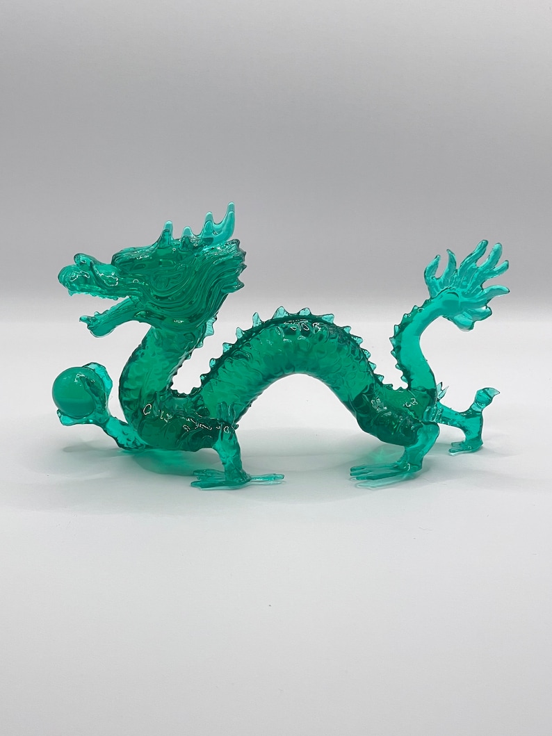 Chinese Dragon | Chinese New Year | Year of the Dragon | Figurine ...