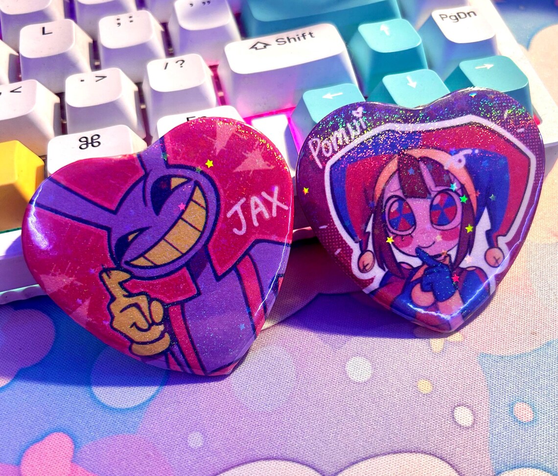 Digital Circus. Pomni & Jax Heart Buttons - Etsy
