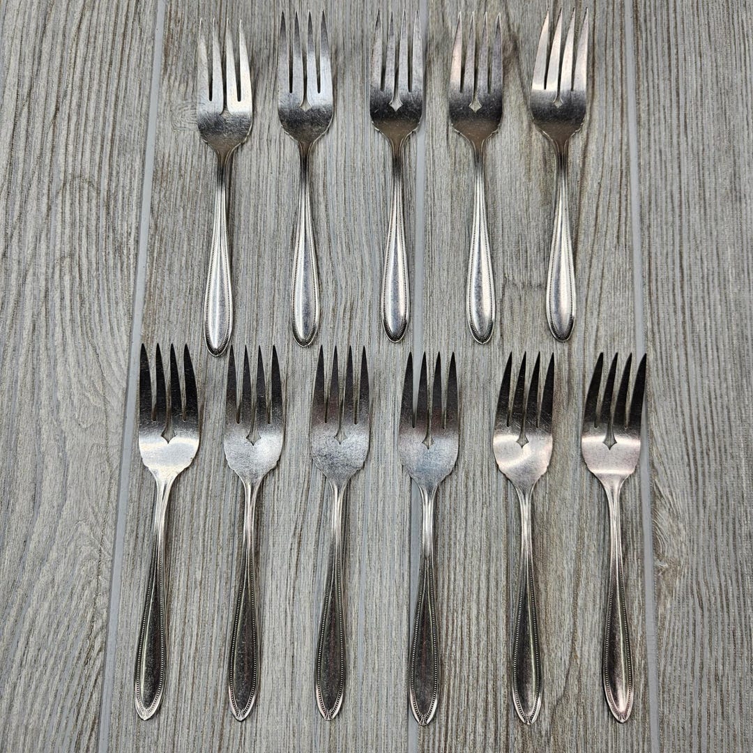 Oneida Dominion Community Puritan Plate Silverware Salad Forks Vintage ...