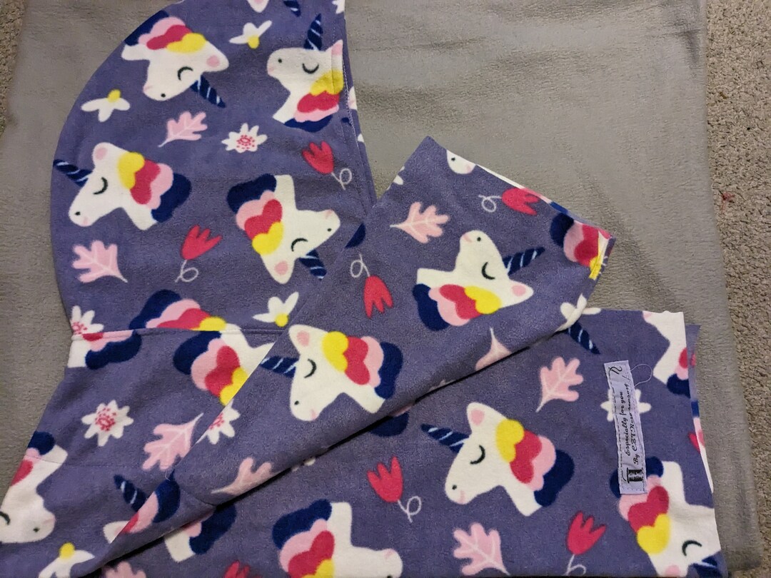 Clearance Sale!!!! *** 1 KG Large Hug in a Hud Unicorn Fleece * Deep ...