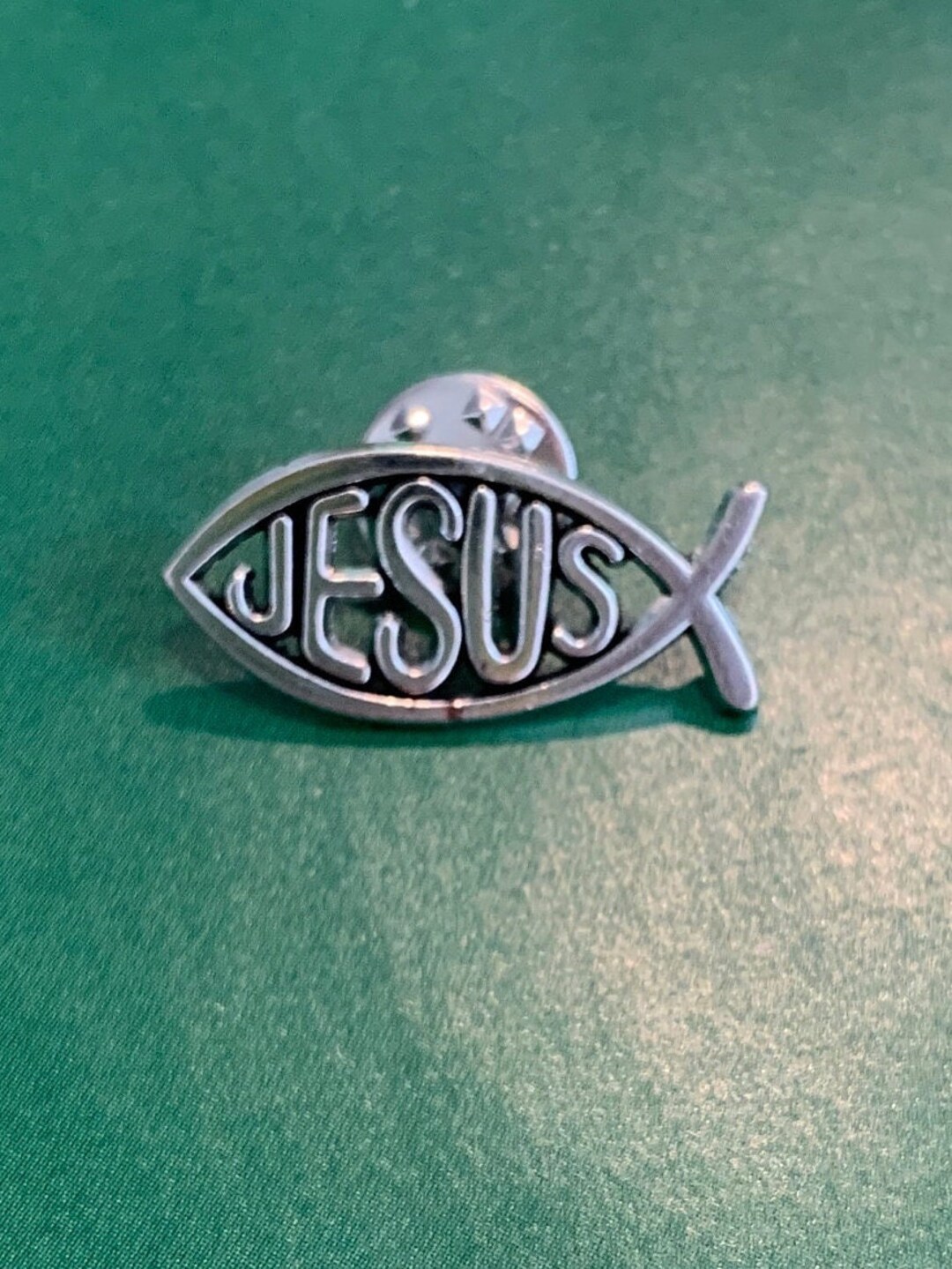 Enamel Pin| Jesus | Lapel Pins| Cute Gift | Christian| Spirituality - Etsy