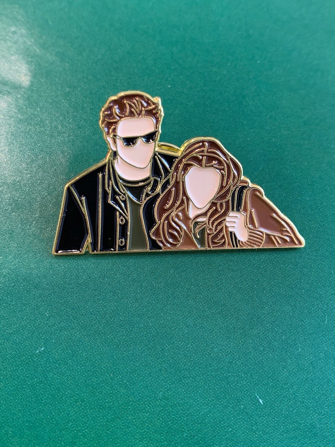 Enamel Pin| TWILIGHT | Bella & Edward | Lapel Pins Y2k Vampire Romance ...