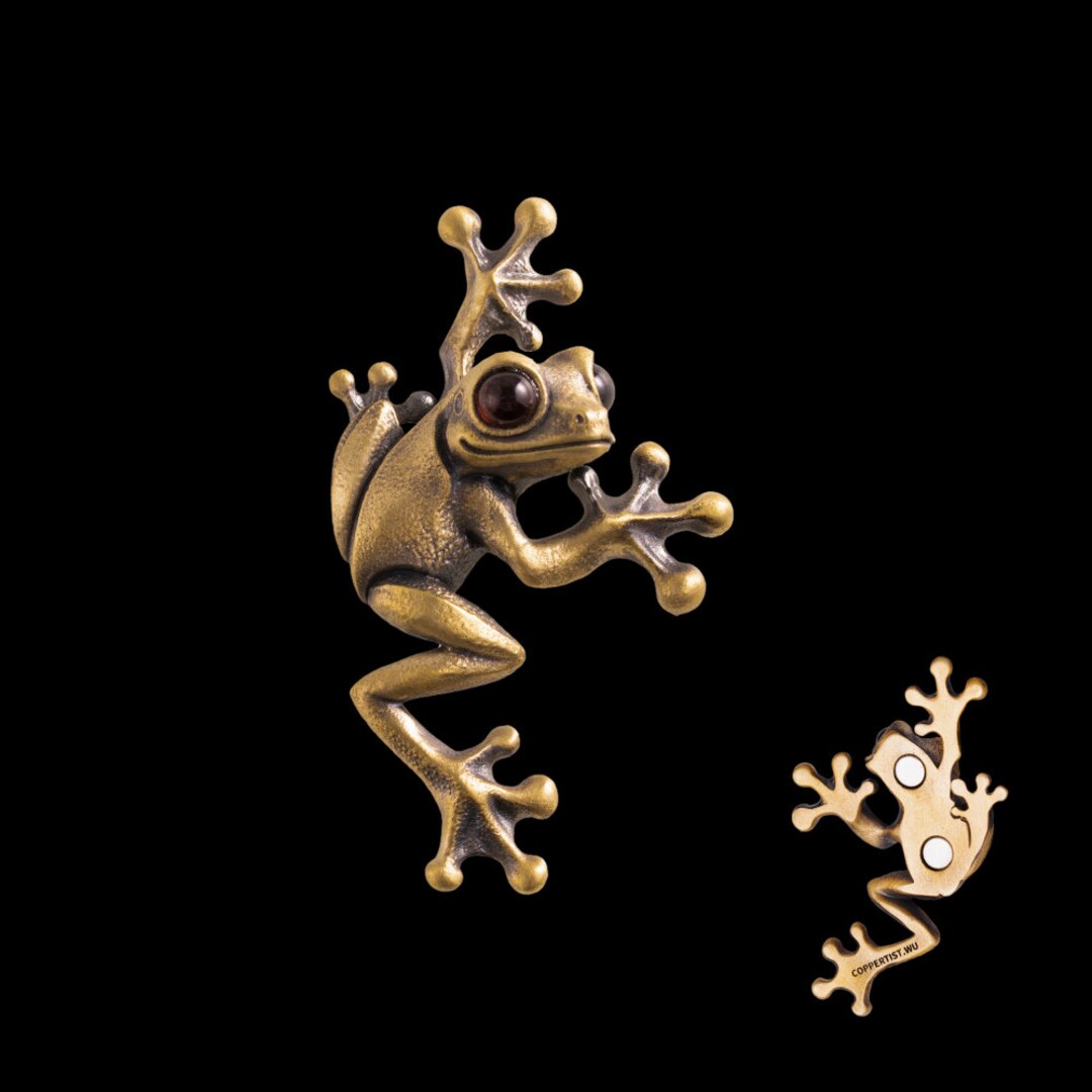 Tree Frog Fridge Magnets in Brass With Red Garnet Eyes. Frog Jewelry ...
