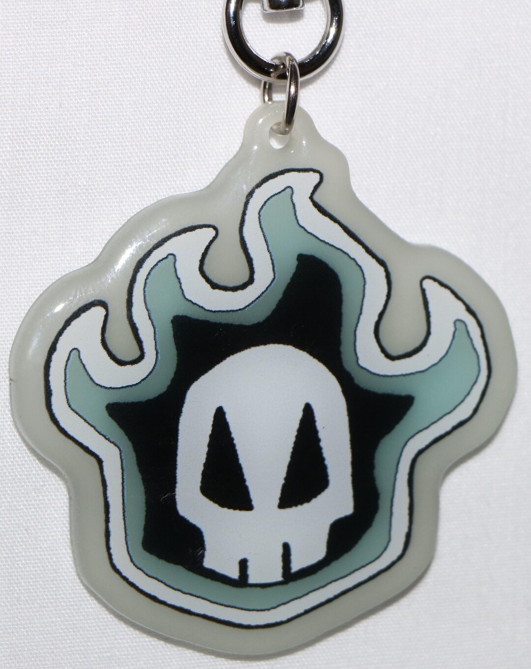 Glow-in-the-dark Shinigami Icon Keychain (NEW!) - Etsy