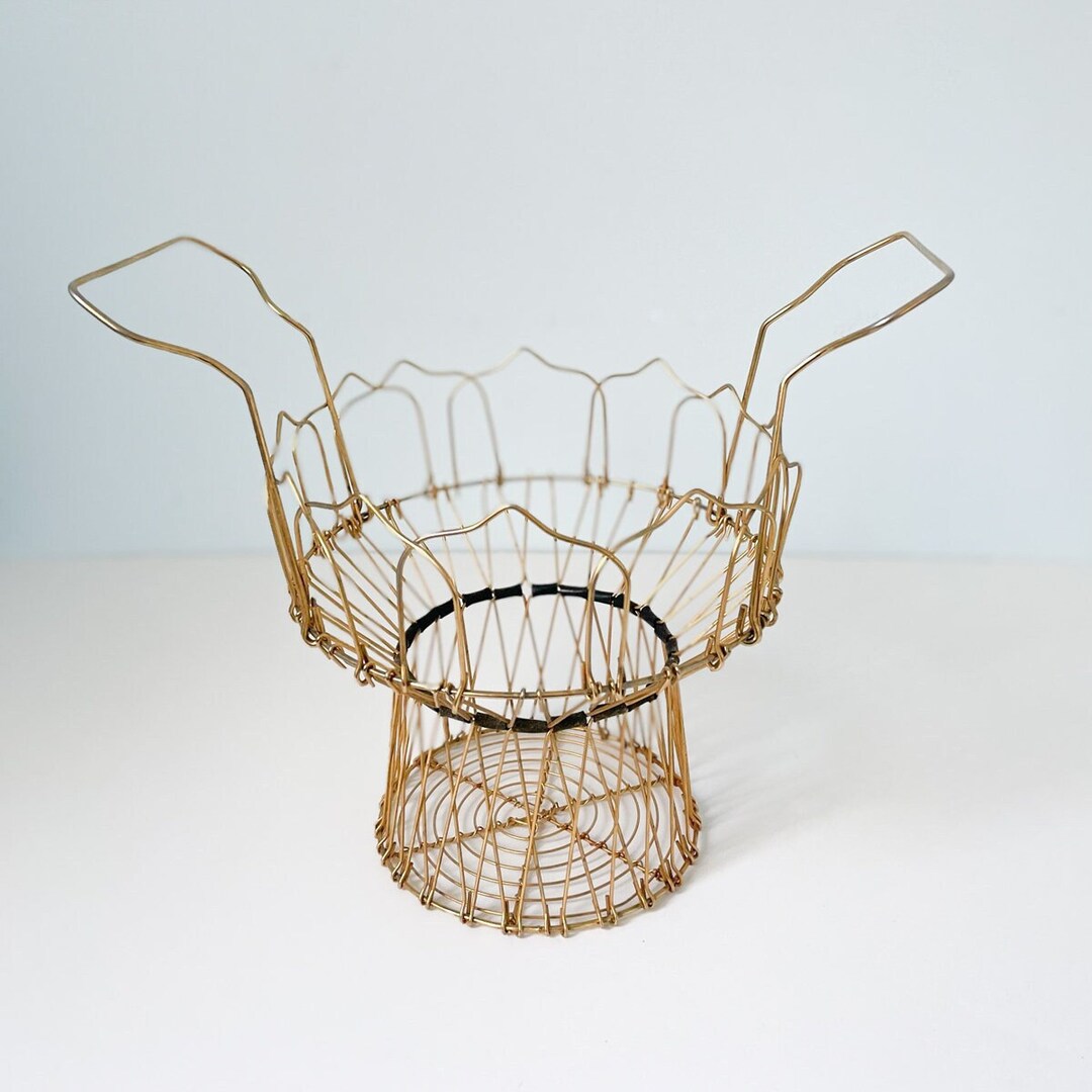 Vintage Adjustable Golden Metal Mesh Fruit Basket Metal Wire ...