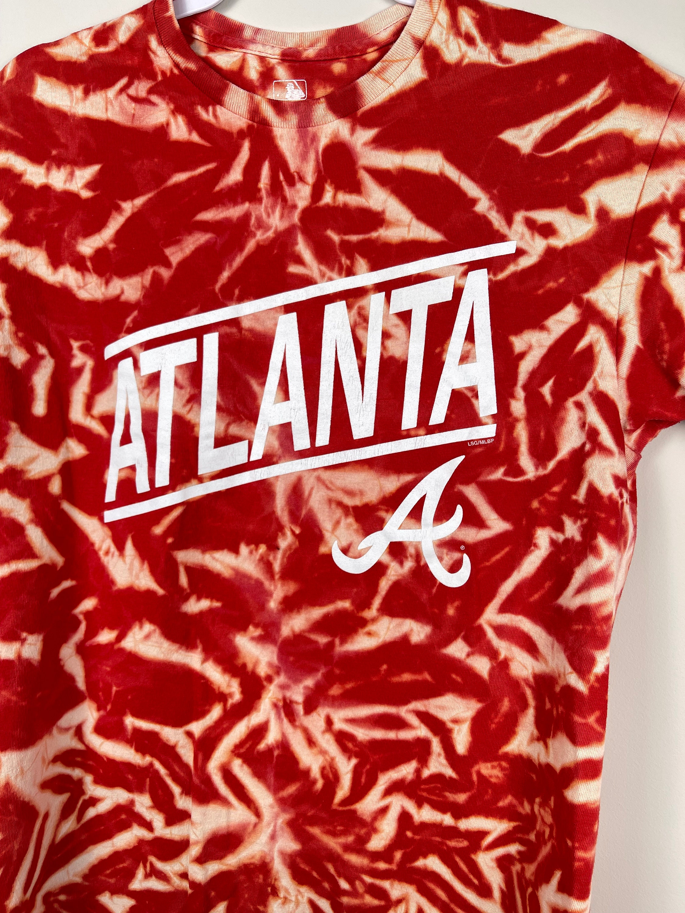 Adult Medium Handmade Reverse Tie Dye Atlanta Braves T-shirt ...