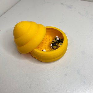 3D Printed Bee Hive and Bees! 50% of Sales DONATED to Bee Conservation ...