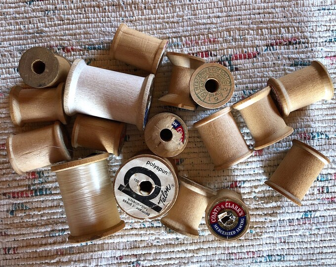 Mixed Lot Vintage Wooden Spools, Vintage Wooden Spools, 18 Vintage ...