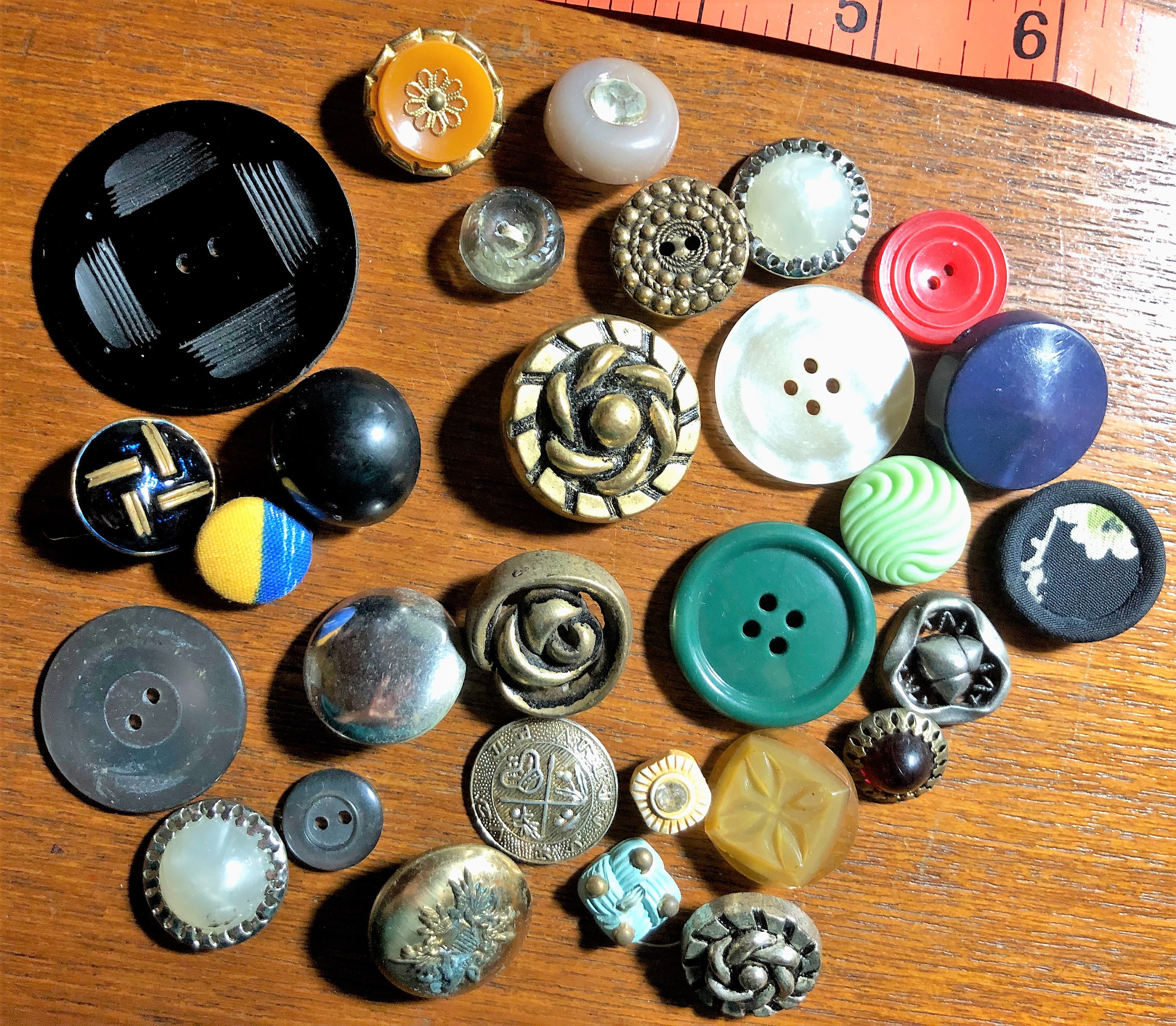 Antique Button Assortment, Vintage Buttons, Metal Buttons, Mixed Lot of ...