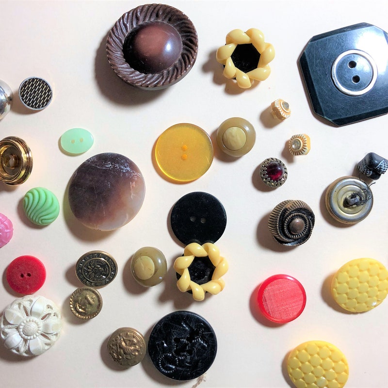 Old Buttons - Etsy