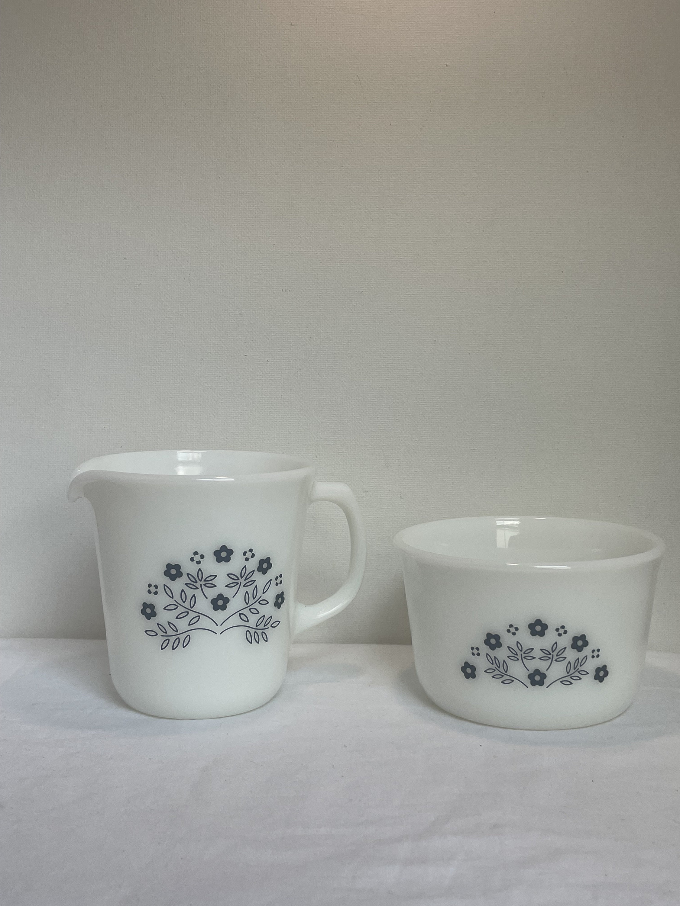 Pyrex summer Impressions Lot With 6 Tea Cups - Etsy