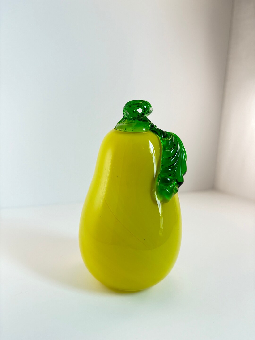 Murano-style Hand-blown Pear Art Glass Paperweight Vintage Style Fruit ...