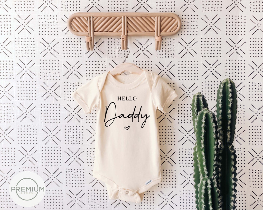Hello Daddy Onesies® - Pregnancy Announcement Husband - Pregnancy ...