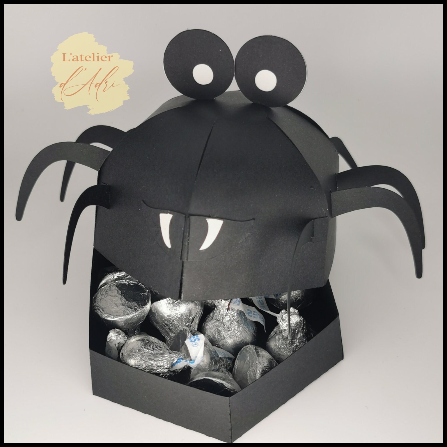 Digital Spider Box Bag SVG Pour HALLOWEEN/ Fête Danniversaire/ Boîte ...