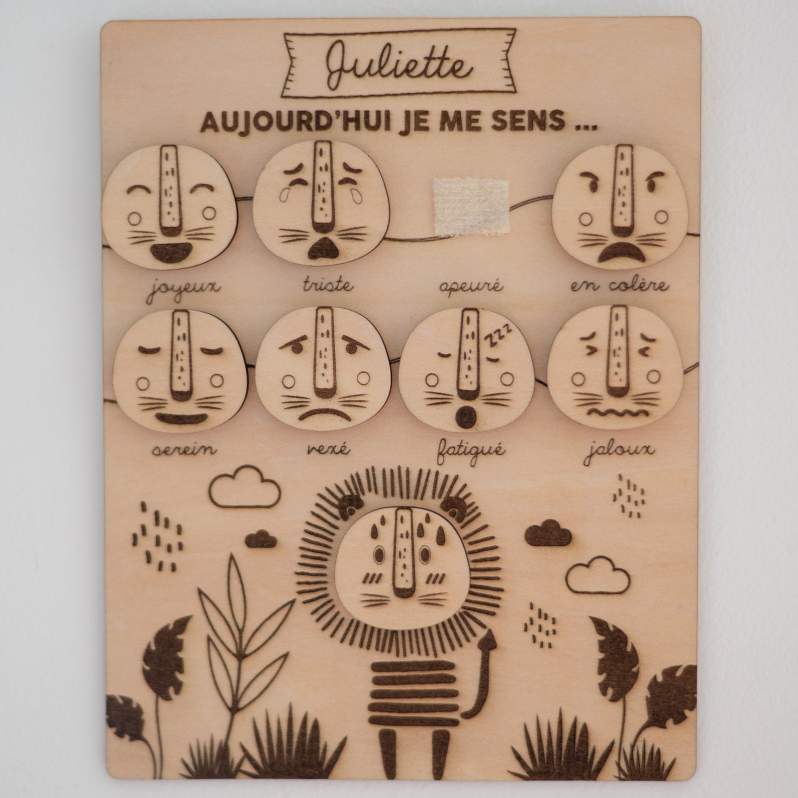Tableau des émotions en bois personnalisé - Roue des émotions ...