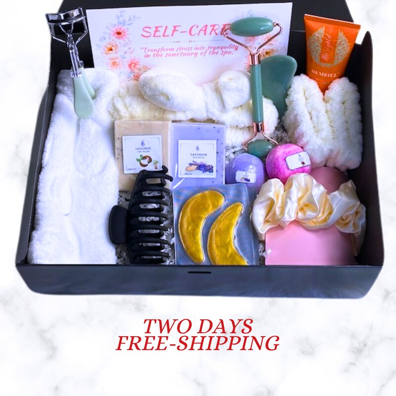 Spa Gift Box - 60+ Gift Ideas for 2024