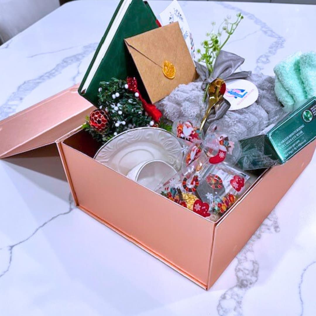Couples Ultimate Relaxing Gift Set for Christmas Honeymoon Gift Box ...