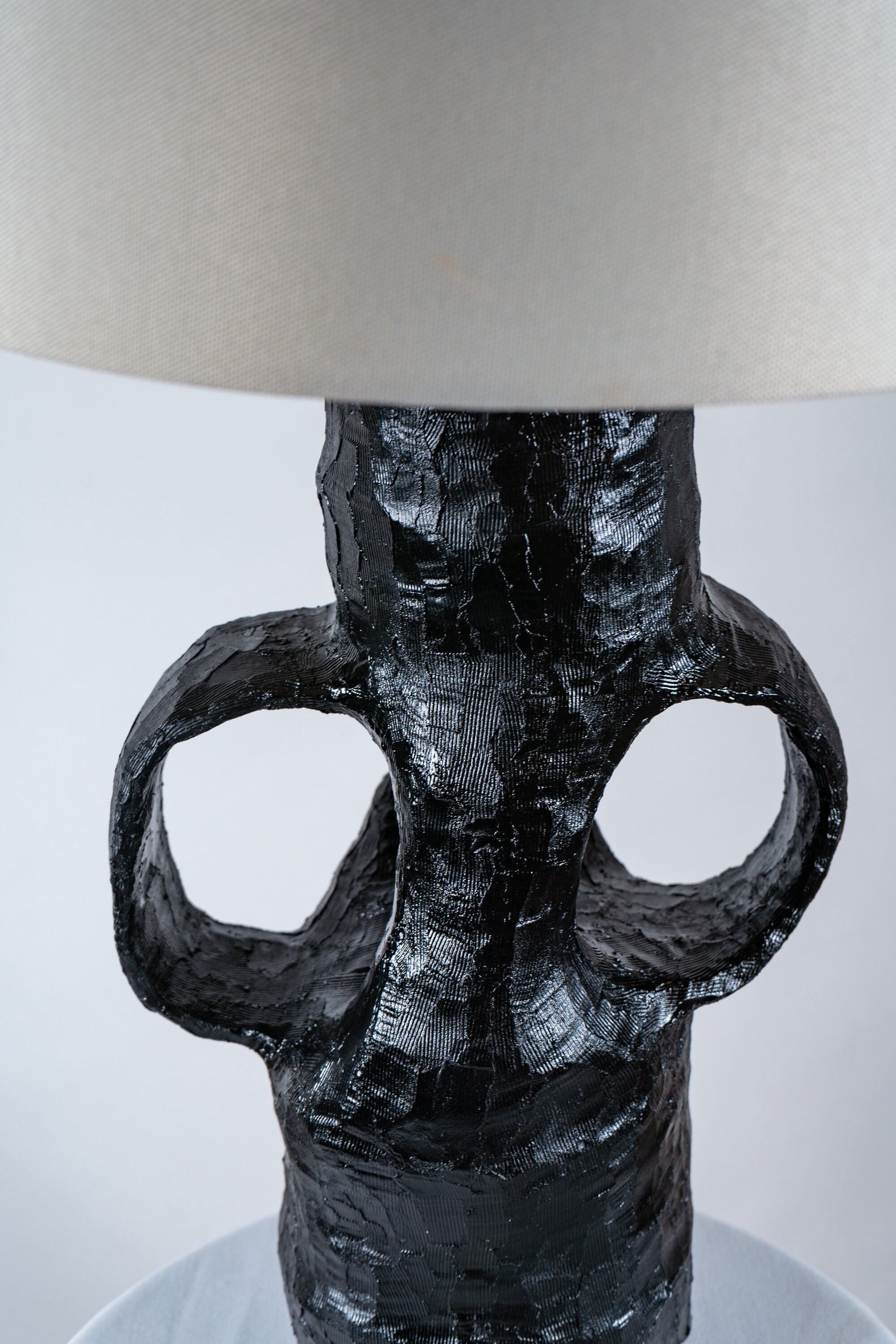 Obsidian Loop Sculptural Plaster Table Lamp - Etsy