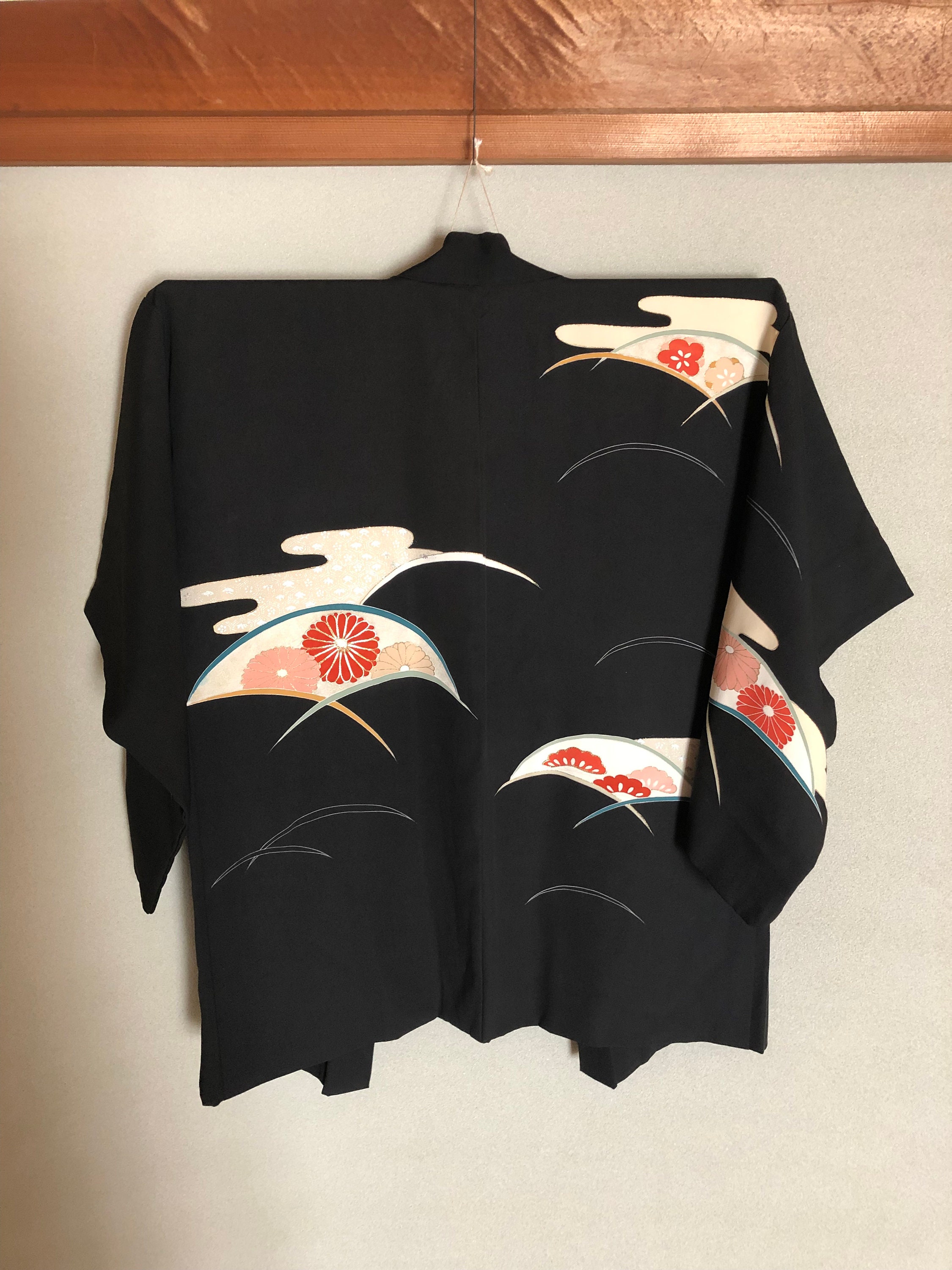 Vintage Kimono Haori / Black With Big Gold Flower Fan and - Etsy