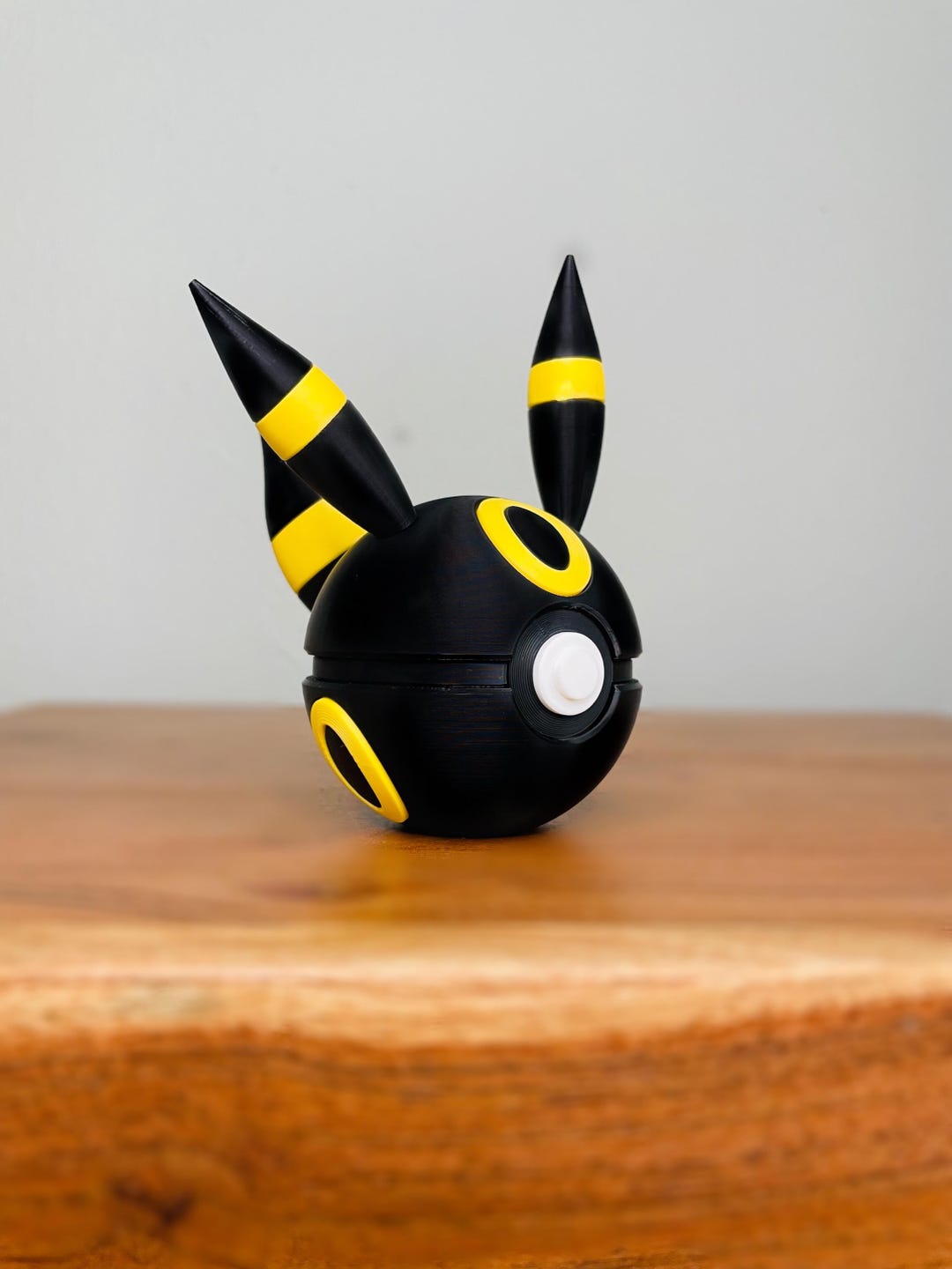 Umbreon Ball - Etsy