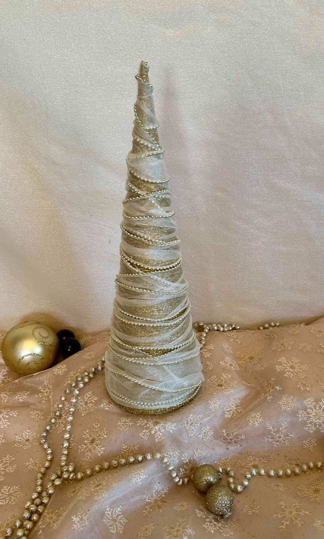 Gold and White Shimmer Christmas Tree - Etsy