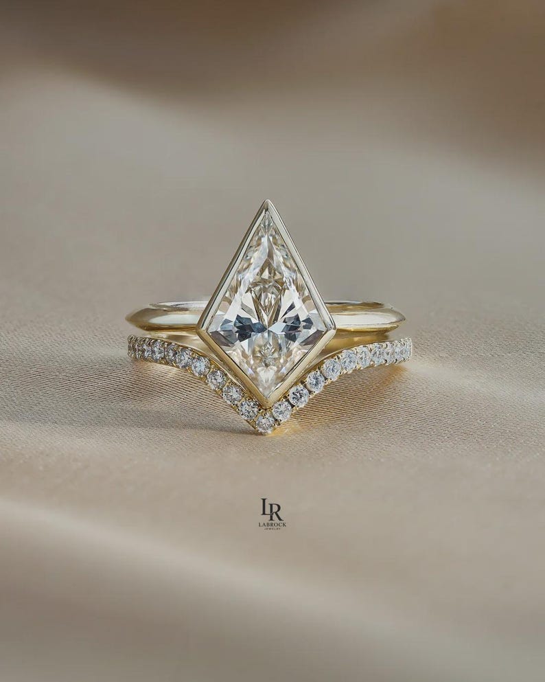 2CT Kite Shape Diamond Engagement Ring, Bridal Ring Unique Bezel Set ...