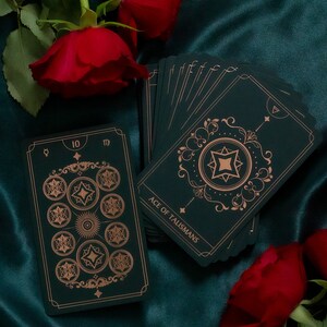 Fortuna Tarot Deck Emerald Anima | Minimalistic Cards Gold Foil 78 ...