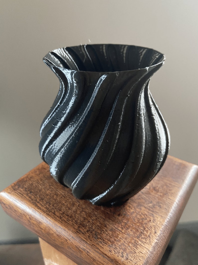 2 Twisted Vases STL File Vase Mode 3D Files 3D Printing - Etsy