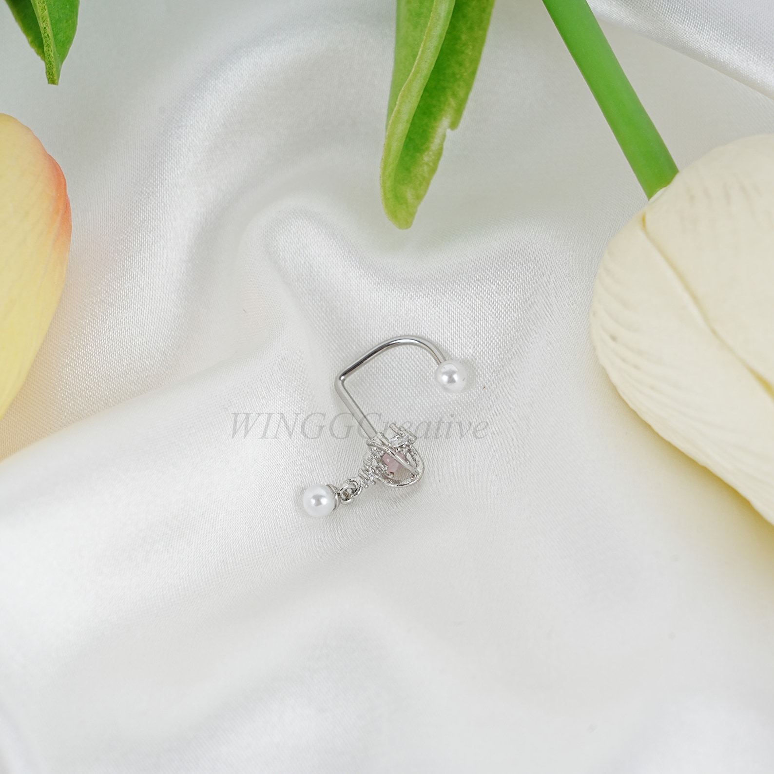 Shiny Planet Chain Lip Ring, Sweet Preal Lip Ring, Punk Stud Piercings ...