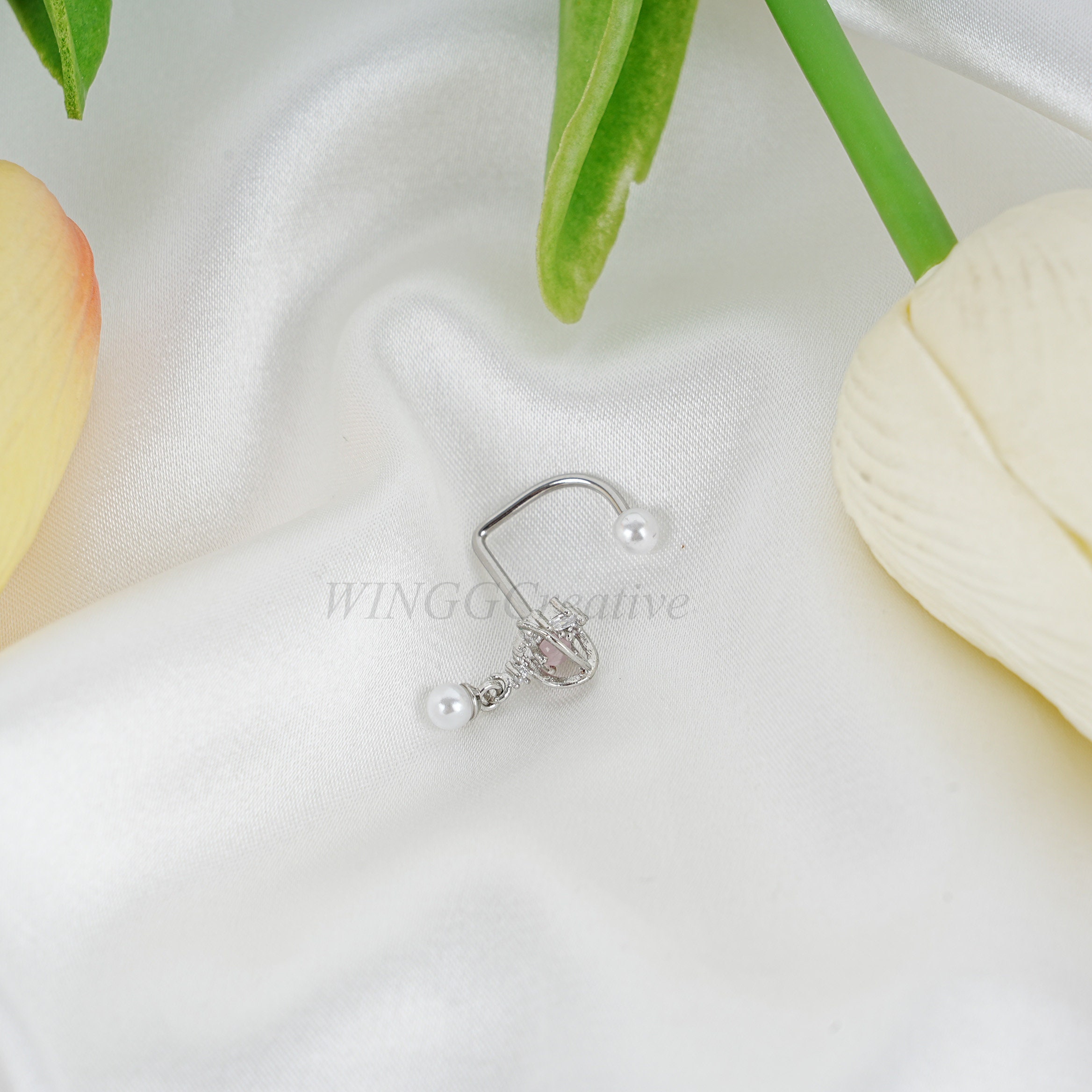 Shiny Planet Chain Lip Ring, Sweet Preal Lip Ring, Punk Stud Piercings ...