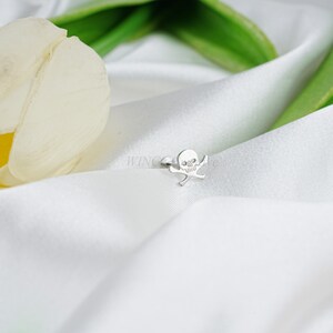 Skeleton Lip Stud, Personality Lip Ring, Punk Style Ring, Cartilage ...