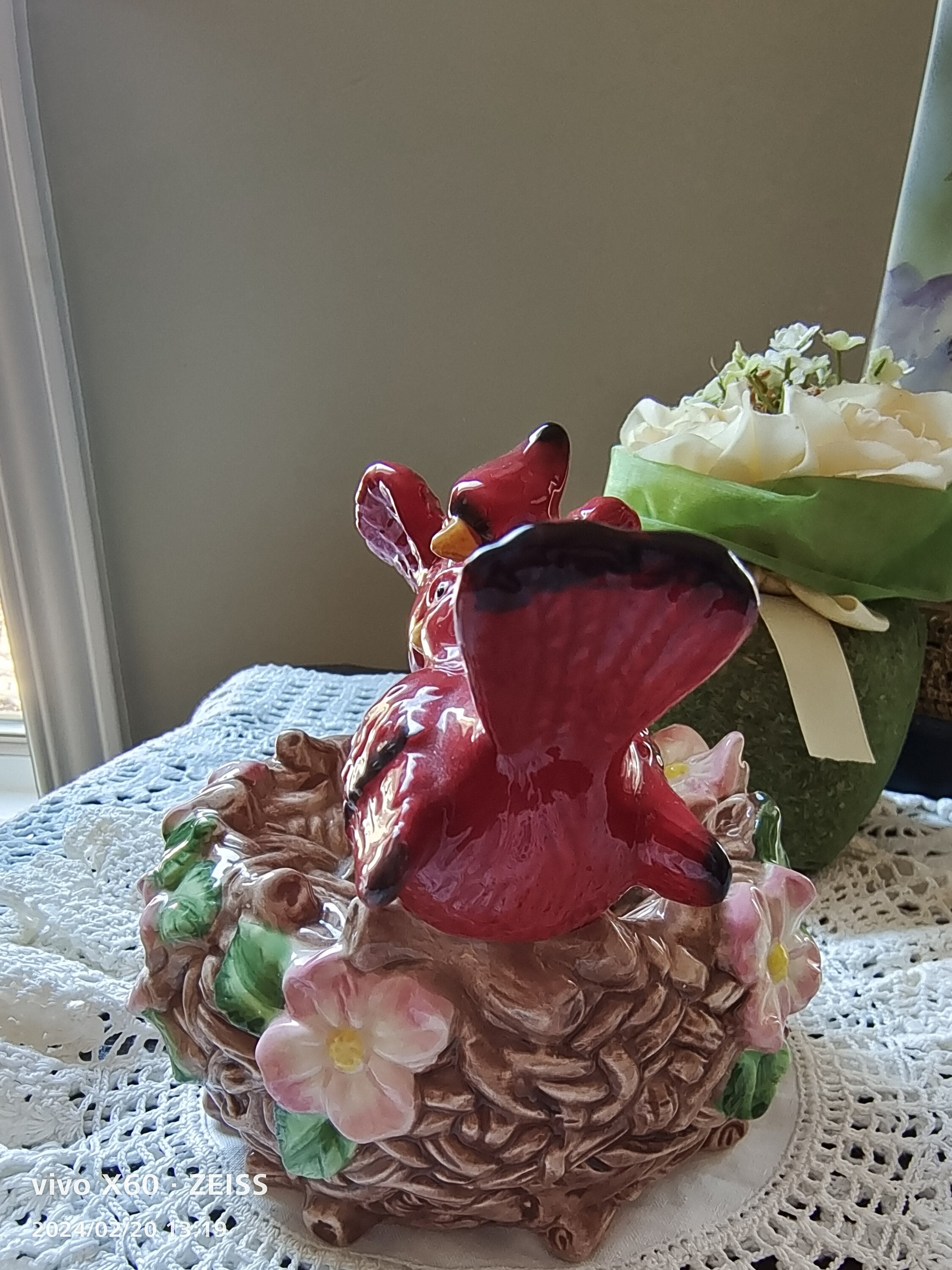 Vintage Cardinal Bird Music Box, Vintage Ceramic Music Box Red Bird ...