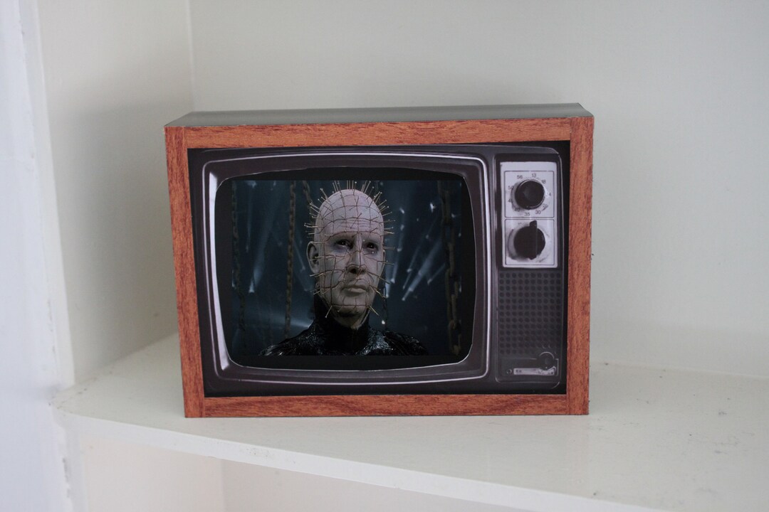 Hellraiser - Retro TV Photo Frame - Etsy