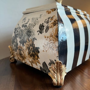 Hand Painted and Designed Vintage Decorative Box - Etsy