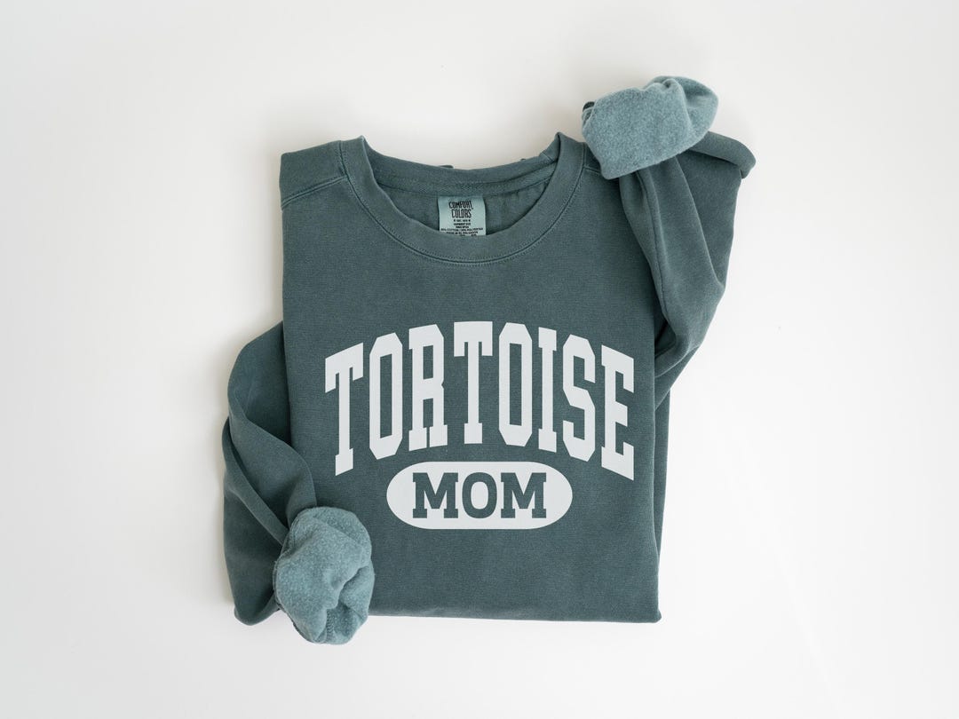Tortoise Mom Sweatshirt, Comfort Colors Turtle Mom Crewneck, Tortoise ...